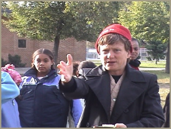 Jennifer Monson Celebrates Bird Migration Through Dance: Taking Wing