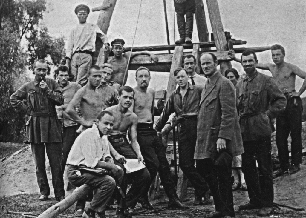 Space: The Pedagogy of Nikolay Ladovsky